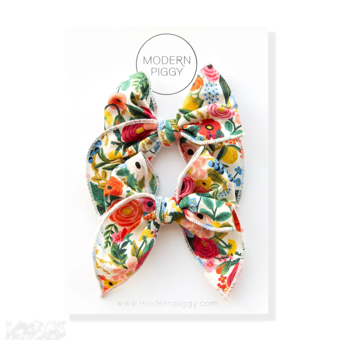 Modern Piggy-Pigtail Set-Petite Party Bow – Love My Rosie Skin